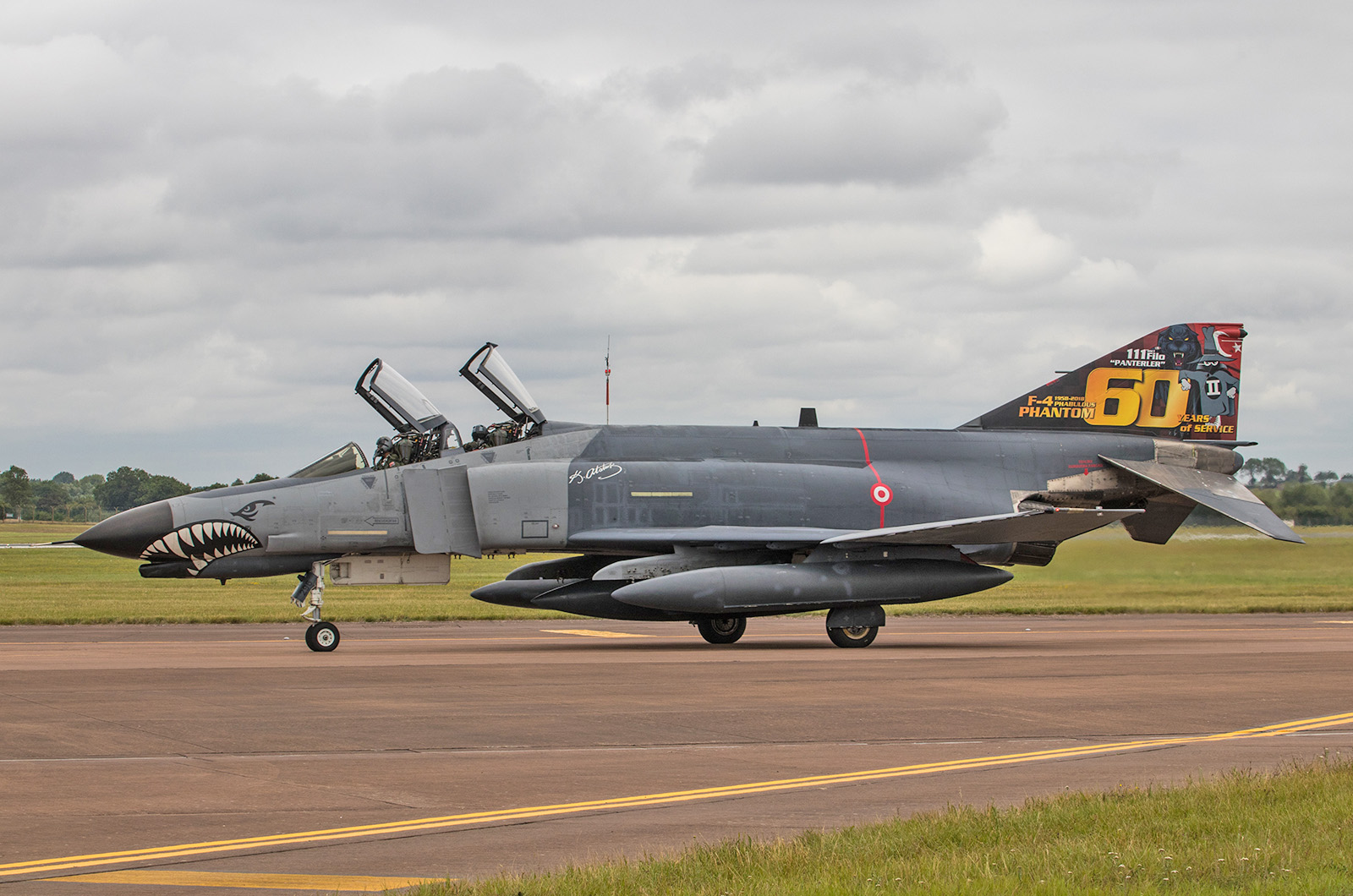 Top 10: Fastest warplanes in service today (including one that will ...