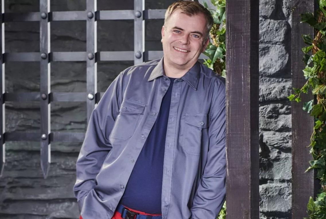 Coronation Street actor Simon Gregson shares his love of cars in live ...