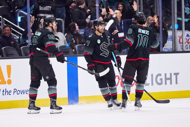 NHL roundup: Rookie Beckett Sennecke (hat trick), Ducks trip Flames in OT