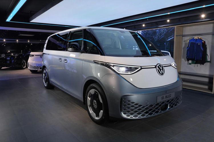 Volkswagen luncurkan ID. Buzz White Signature Edition, simbol quiet ...