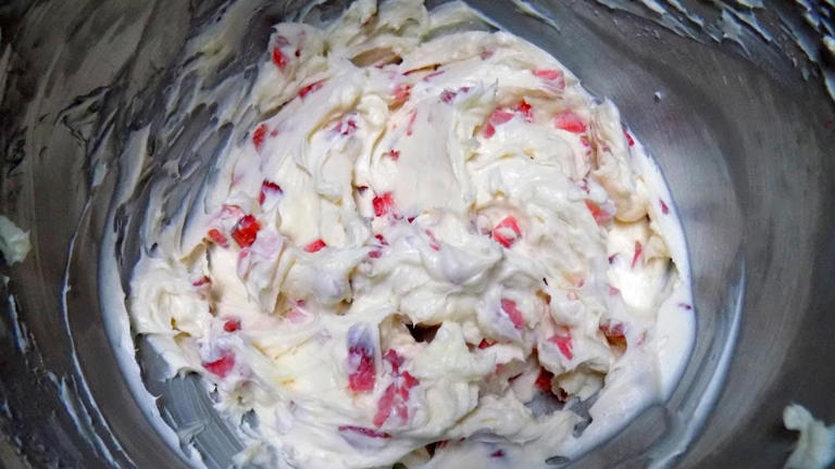 Holy cow, this French toast is delicious! Stuffed French toast