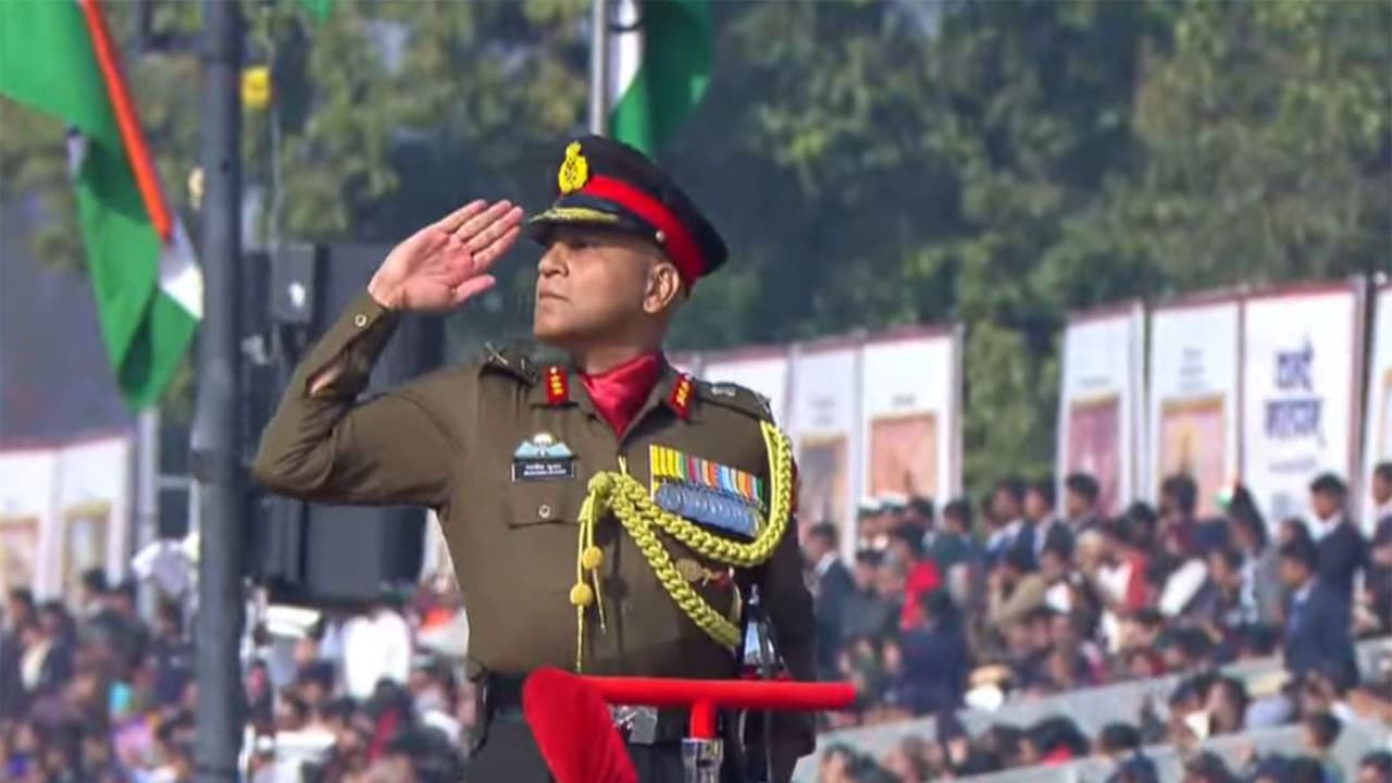 Republic Day: 'Dhwaj Formation' flypast showers petals on Kartavya Path