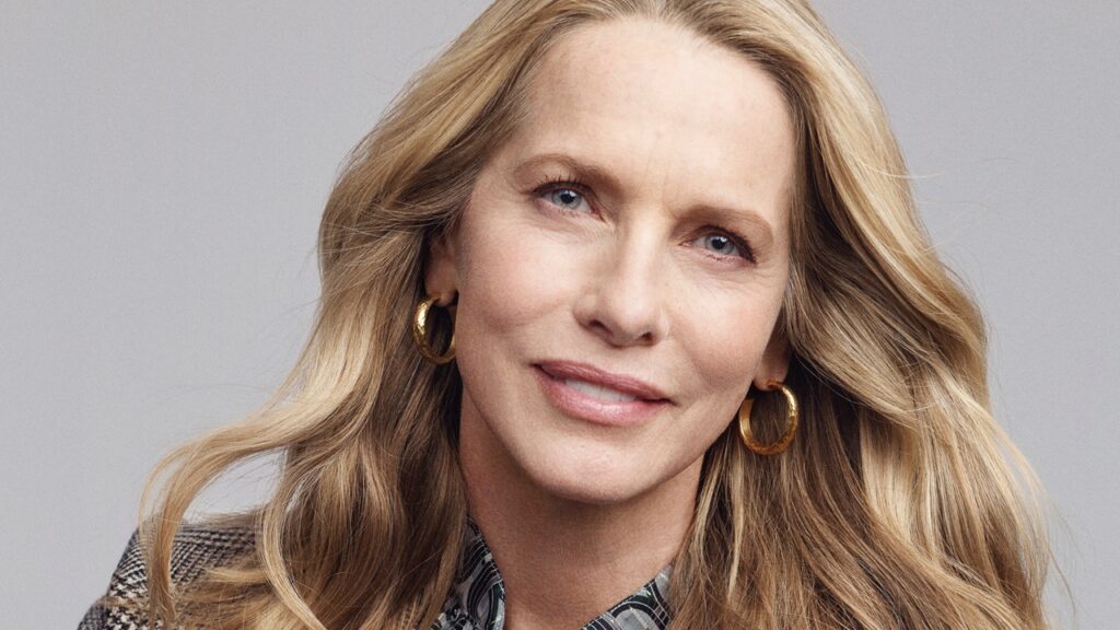 Steve Jobs’ billionaire widow opens Apple store-like, hurricane-proof ...