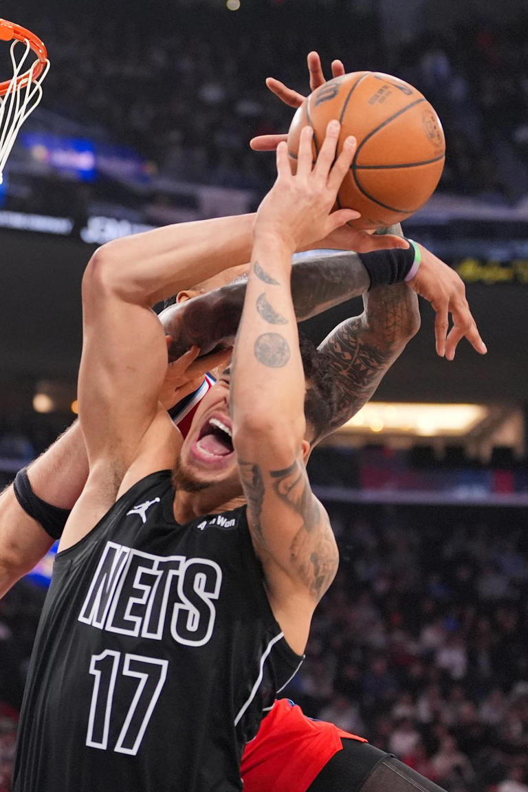 Kawhi Leonard, James Harden fuel fast start as Clippers rout Nets 126-89