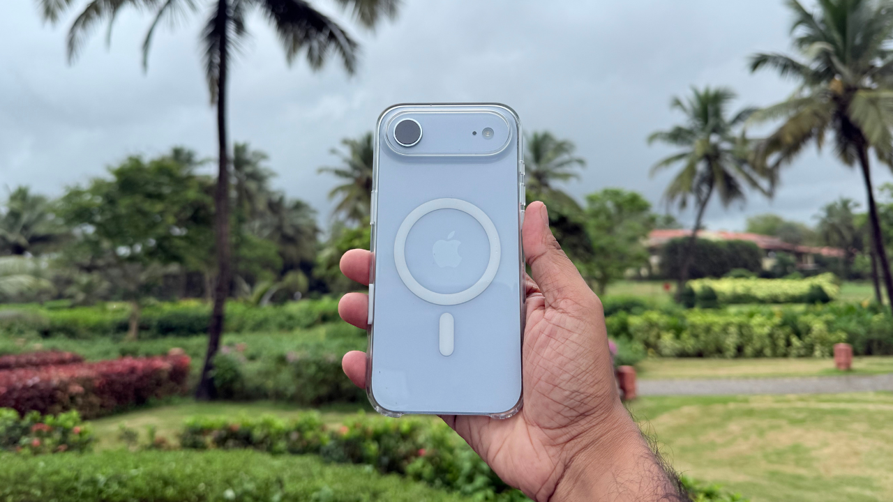 iPhone Air price drops under Rs 1,00,000 in the Amazon Republic Day ...