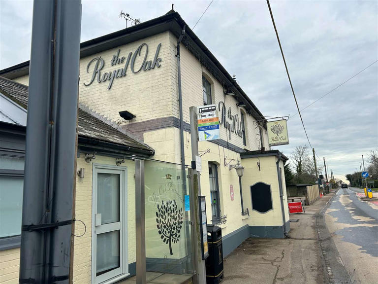 Divisive plans to reopen the Royal Oak in Blean – with a drive-thru car ...