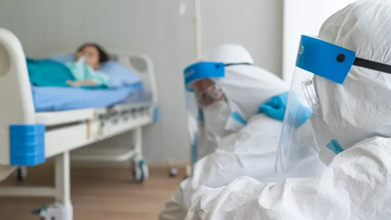 Deadly virus outbreak confirmed as quarantines begin