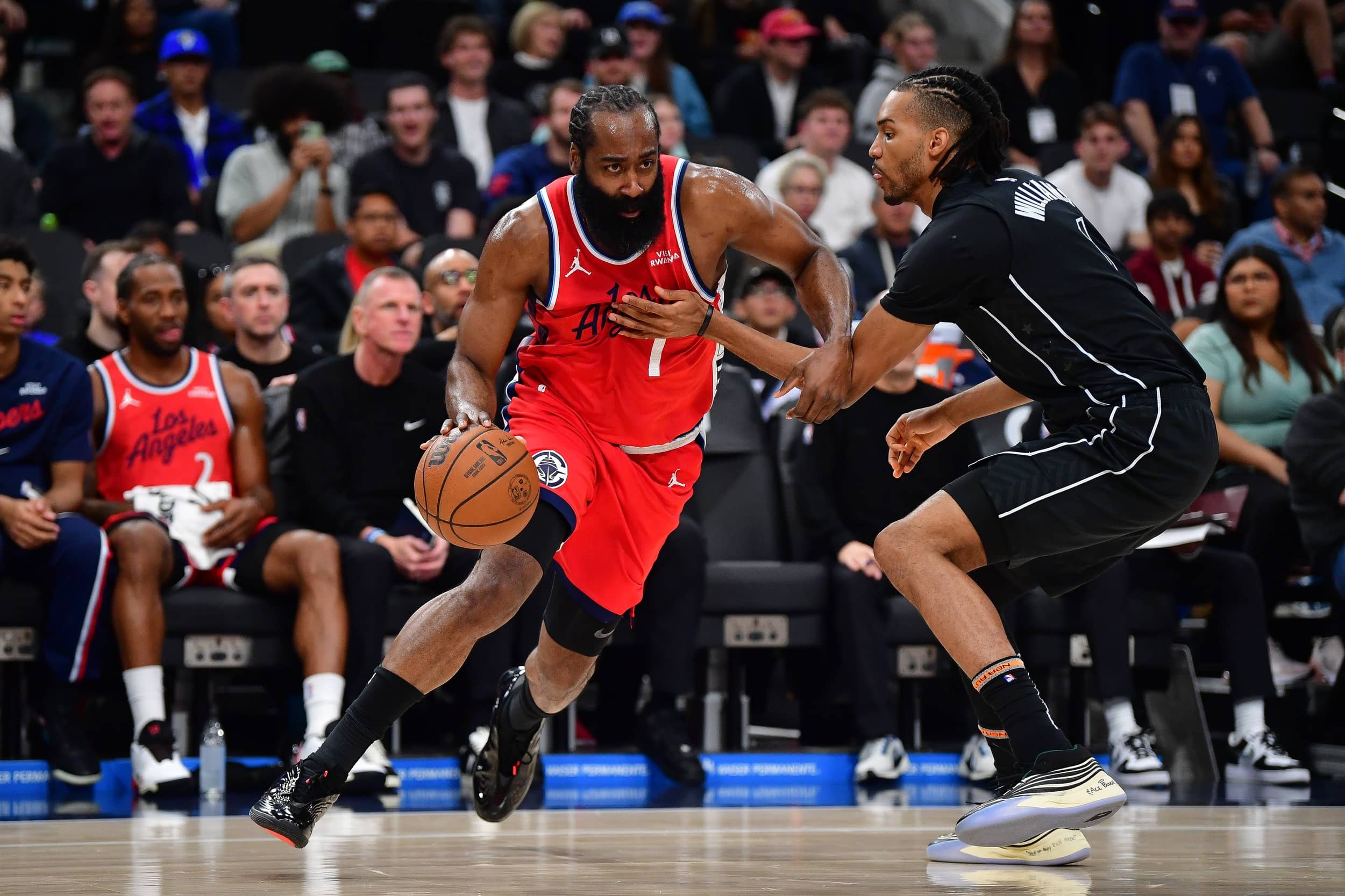 Clippers teammate justifies shoving Nets rookie to defend James Harden ...