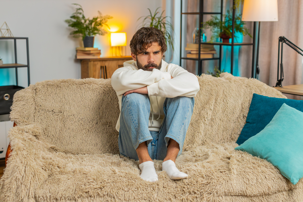 Men who end up alone forever often have these 14 beliefs about women ...