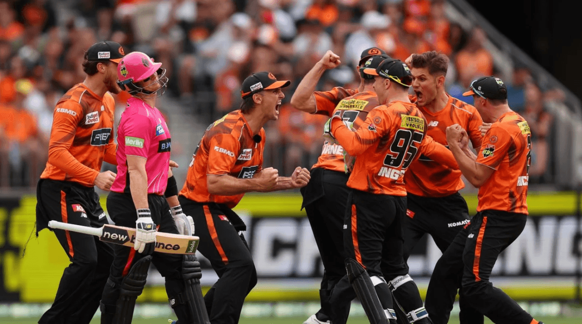 Sixers Coach question 2026 BBL's hectic schedule, mocks umpires to ...