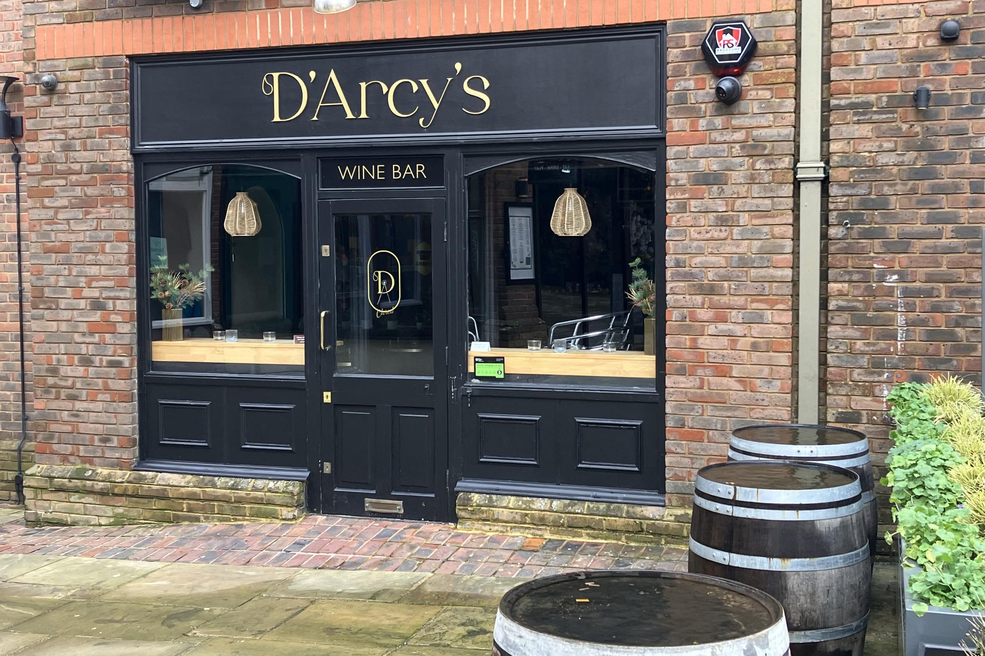 'Sadness' as Horsham wine bar announces closure