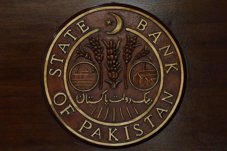 Pakistan central bank holds key rate at 10.5%, defying expectations