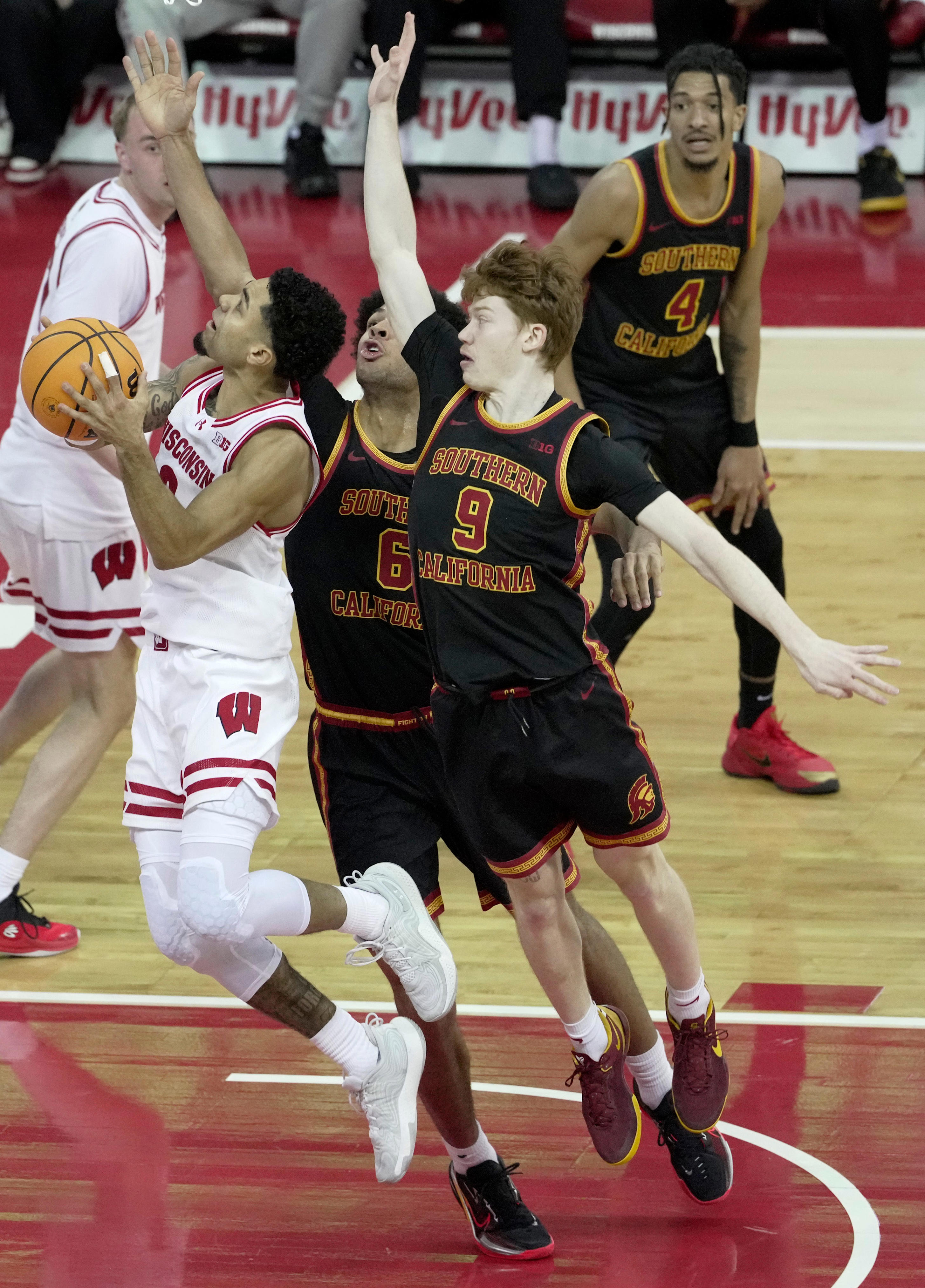 Wisconsin guard sets career milestone in nail-biting loss to USC