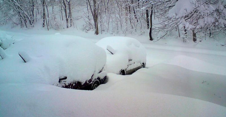 Multiple deaths reported as winter storm leaves 814,000 customers ...