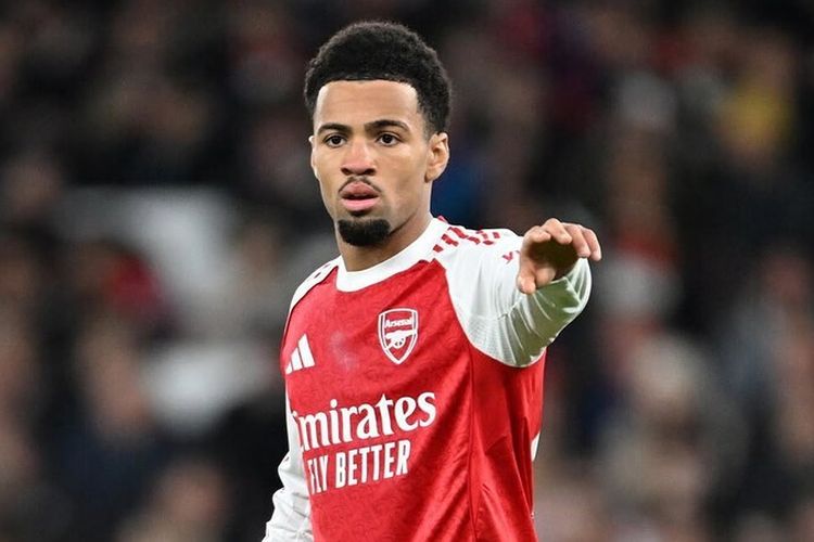 Ethan Nwaneri resmi bergabung dengan Olympique Marseille dengan status ...