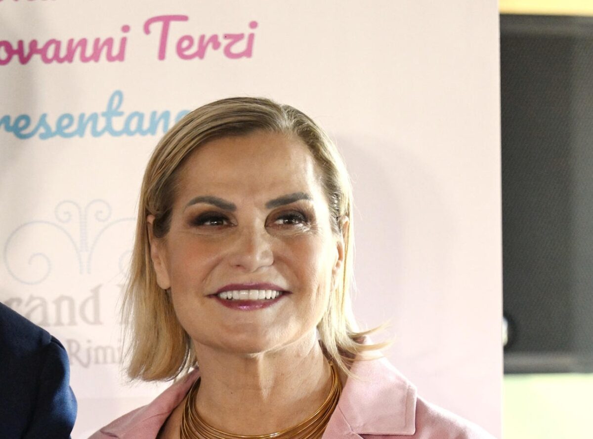 San Marino Song Contest, Simona Ventura alla conduzione