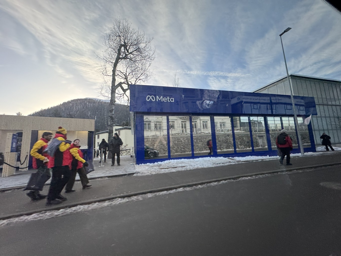 Promenade Davos: เวทีคู่ขนาน WEF ที่สะท้อนทิศทางโลก | World Wide View