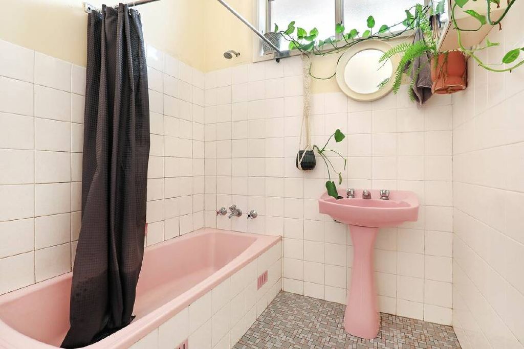 A 1970s-era block of flats at Bellambi is due to go under the hammer