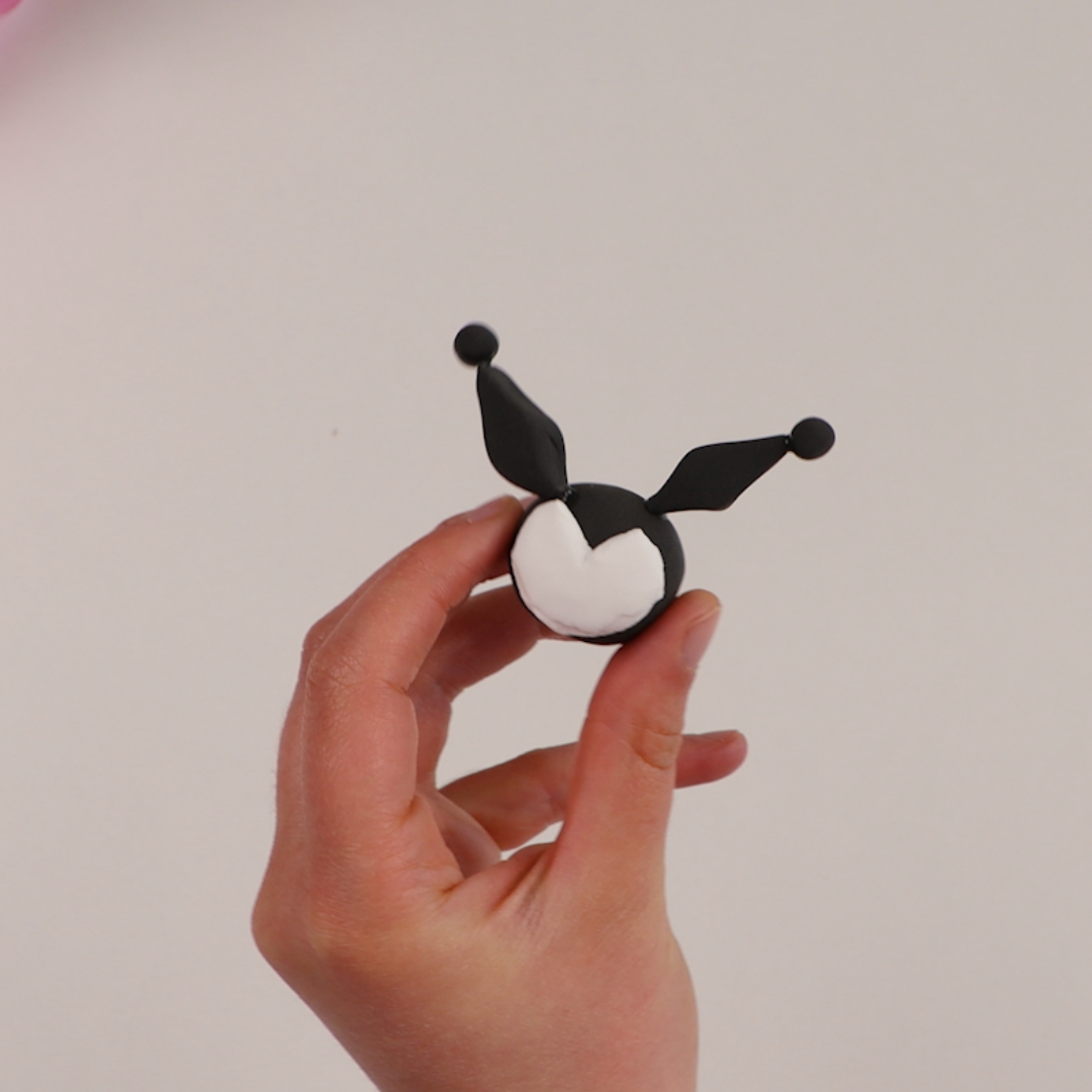 Fun DIY pen holder made with clay 😍