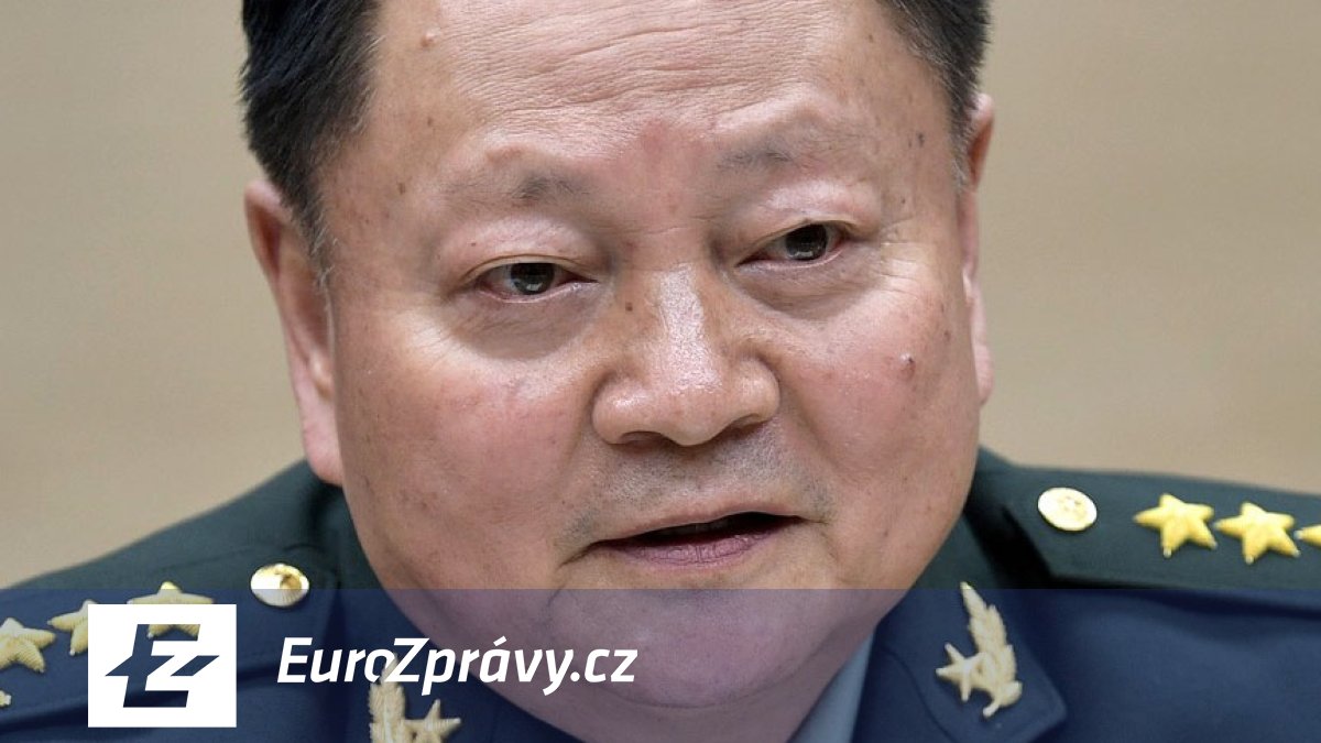 Čína se otřásá v základech. Nejvýše postavený generál je vyšetřován pro ...