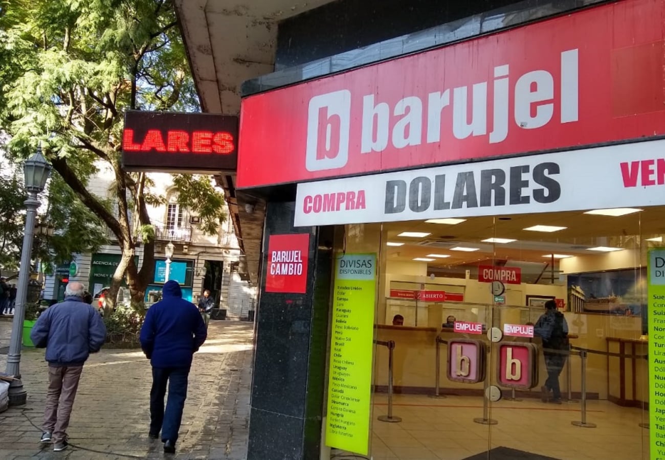 Dólar blue en Córdoba: en cuánto abrió la divisa este lunes 26 de enero