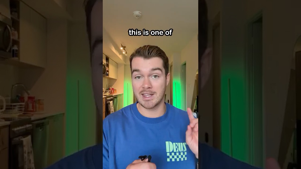 Famous blue marble Earth image is actually photoshopped