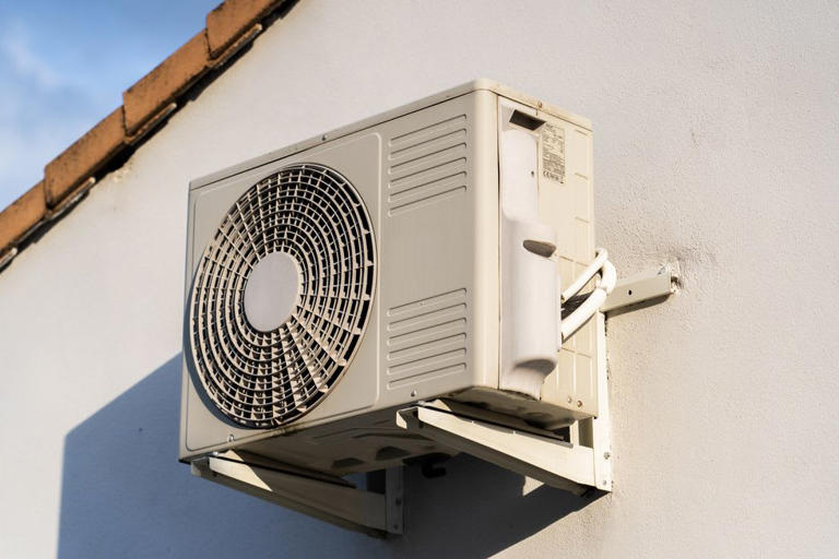 'I wouldn't go back!' Man explains simple change that cut his energy ...