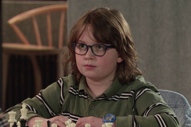 How old is Coronation Street's Sam actor Jude Riordan as fans floored ...