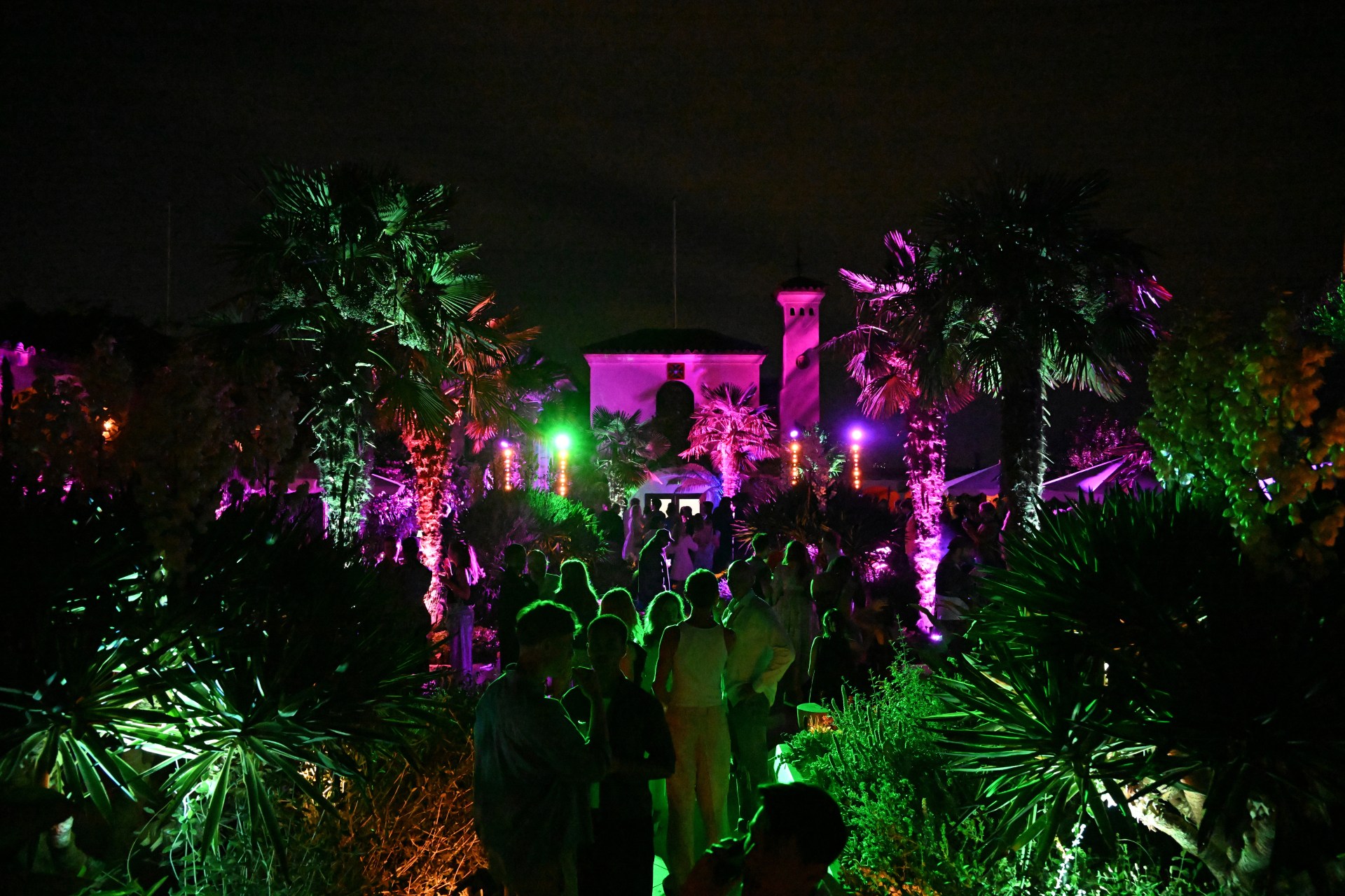 Kensington Roof Gardens badly damaged after fire