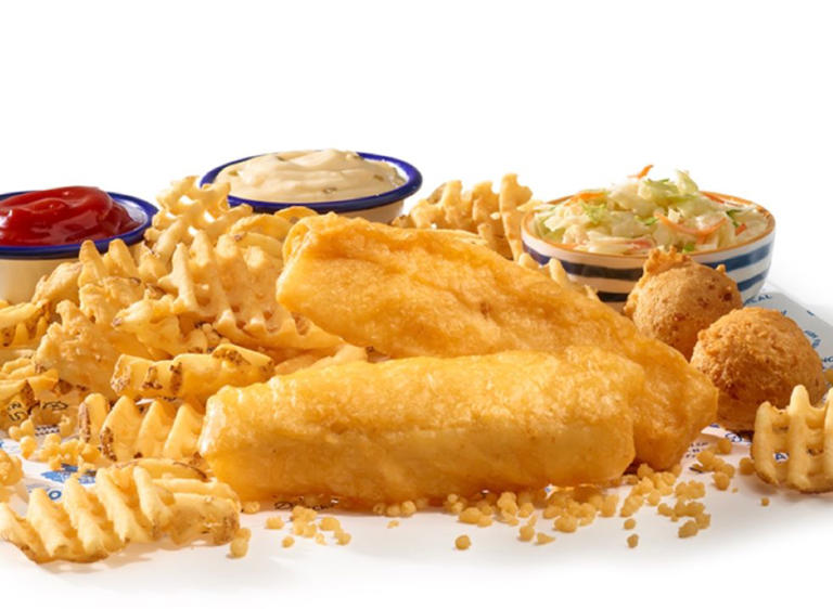 7 seafood chains known for golden, extra-crispy fried fish