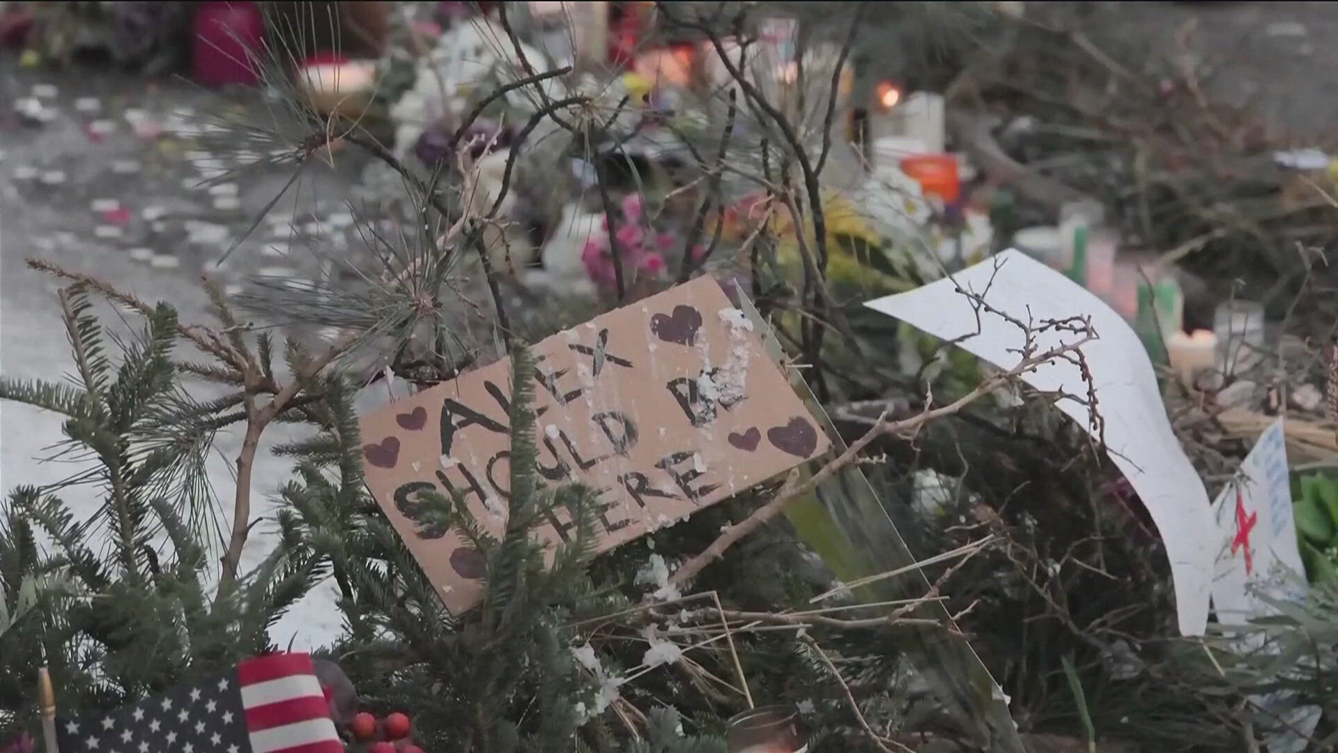 Fallout continues after ICE shooting of Alex Pretti in Minnesota