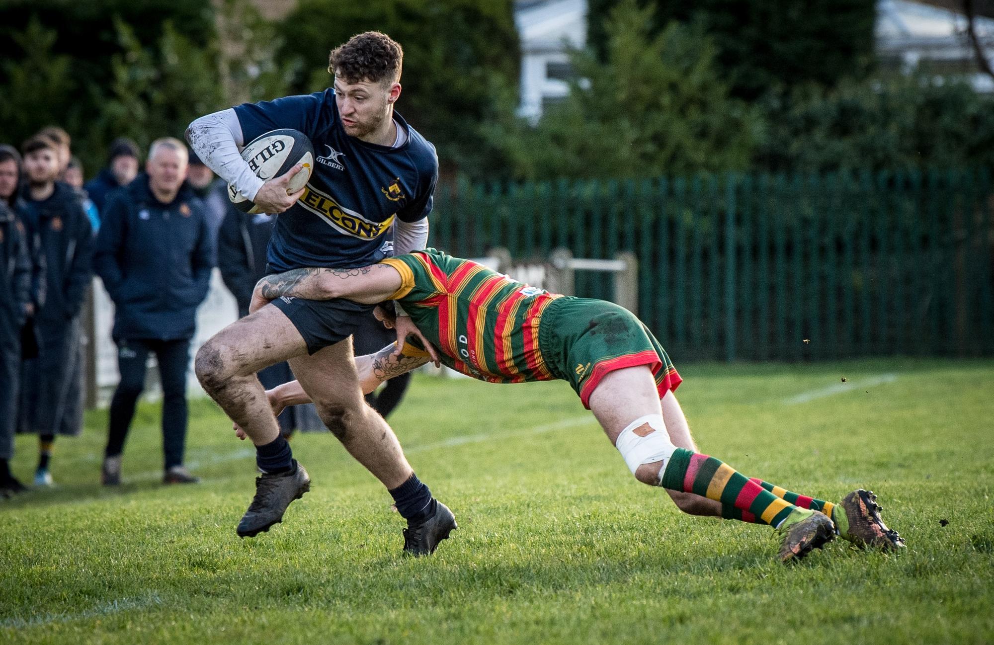 Johnson lands late penalty to earn brilliant win for Crocs