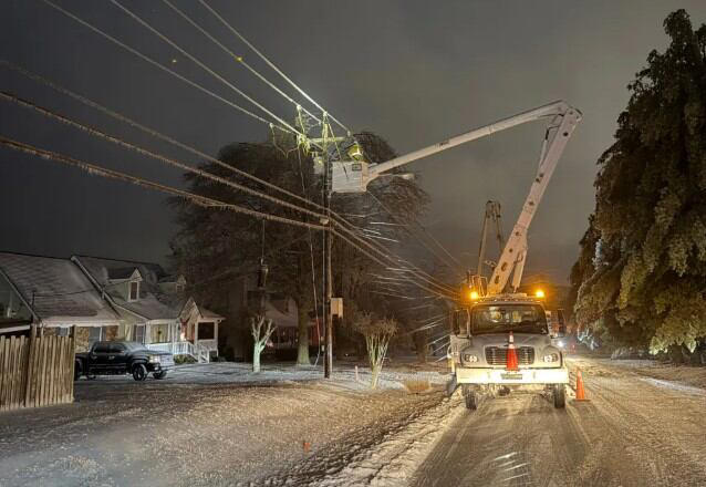 More than 174K still without power as freezing conditions remain in ...