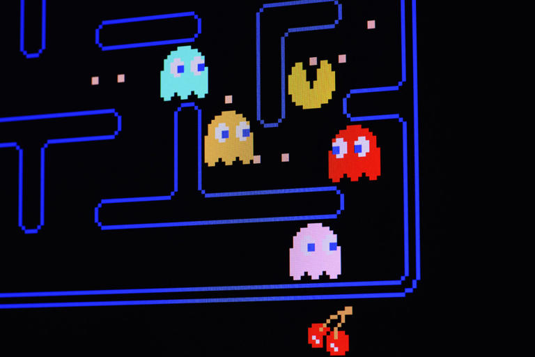 A PAC-MAN experience that lets players step inside the game is now open ...