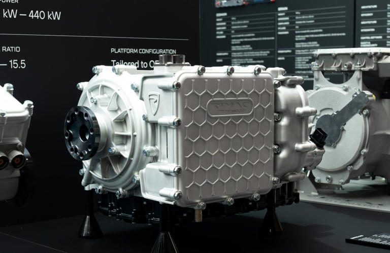 Mate Rimac verklapt: "We werken aan een betaalbare hot-hatch voor een ...