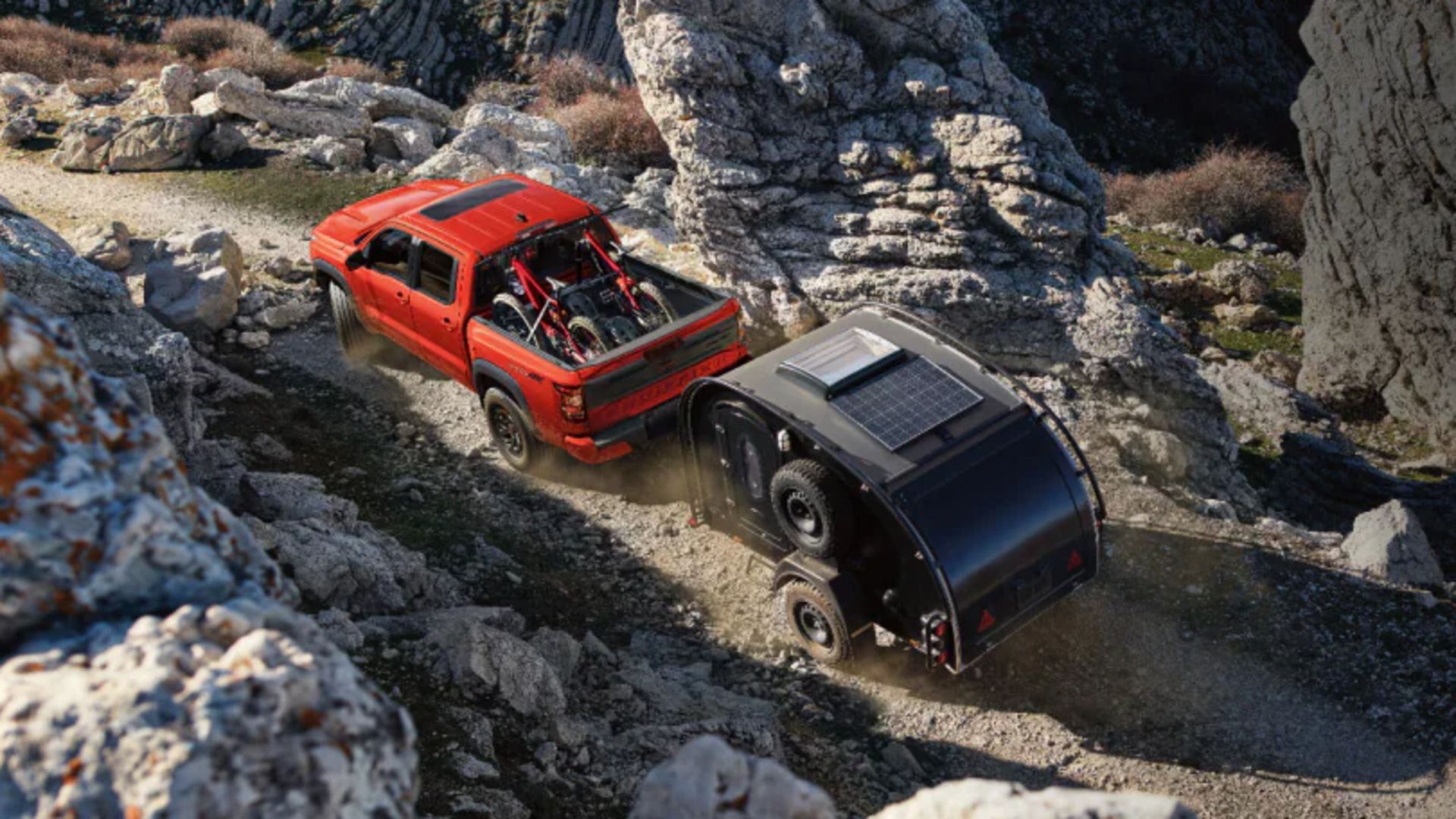 Nissan Frontier towing capacity comparison for 2026