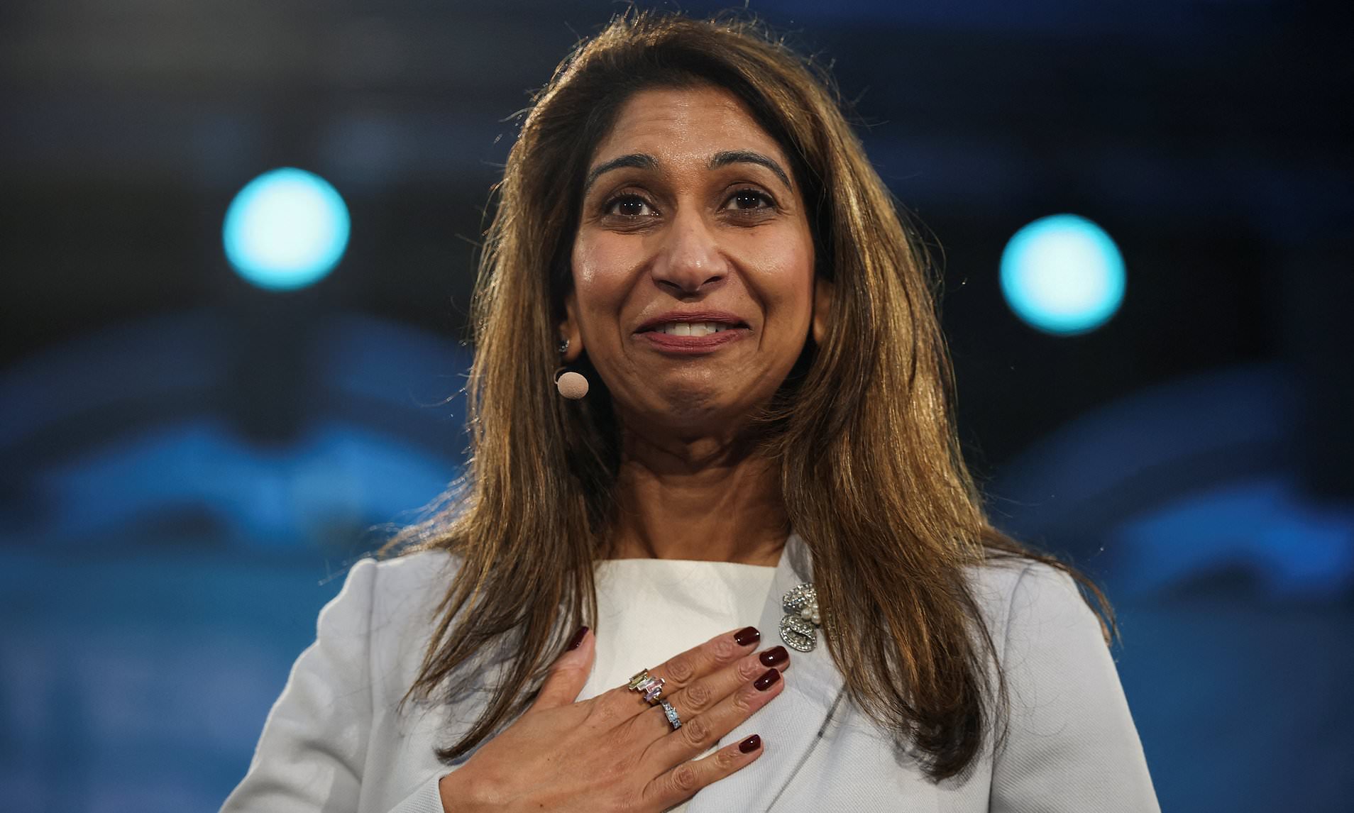 Ex-home secretary Suella Braverman becomes the latest Tory to defect to ...