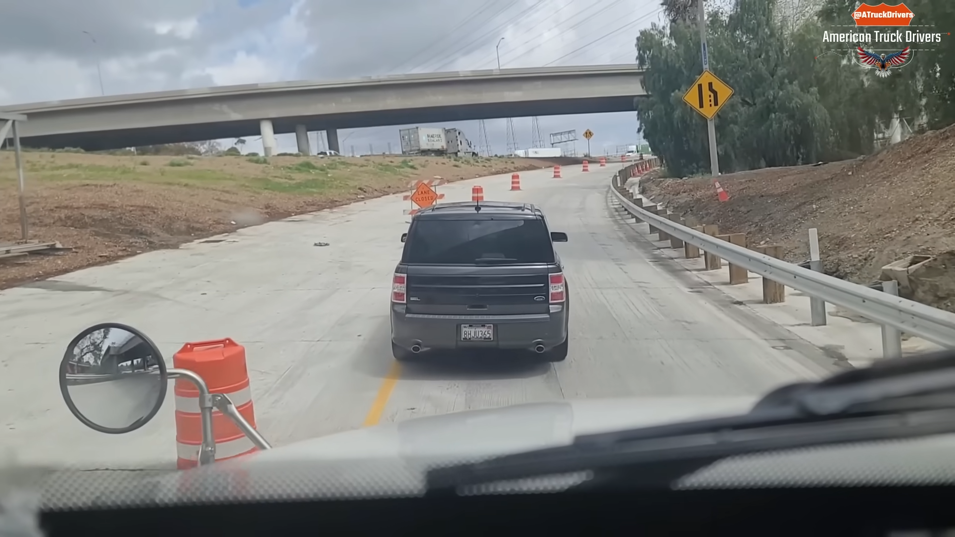 Male Karen driver harasses a rig before finally driving away