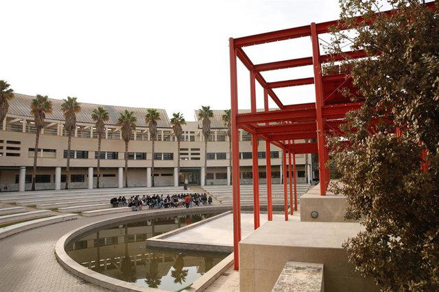 La UA lanza la nueva programación de artes escénicas 'Paranimf' con 16 ...