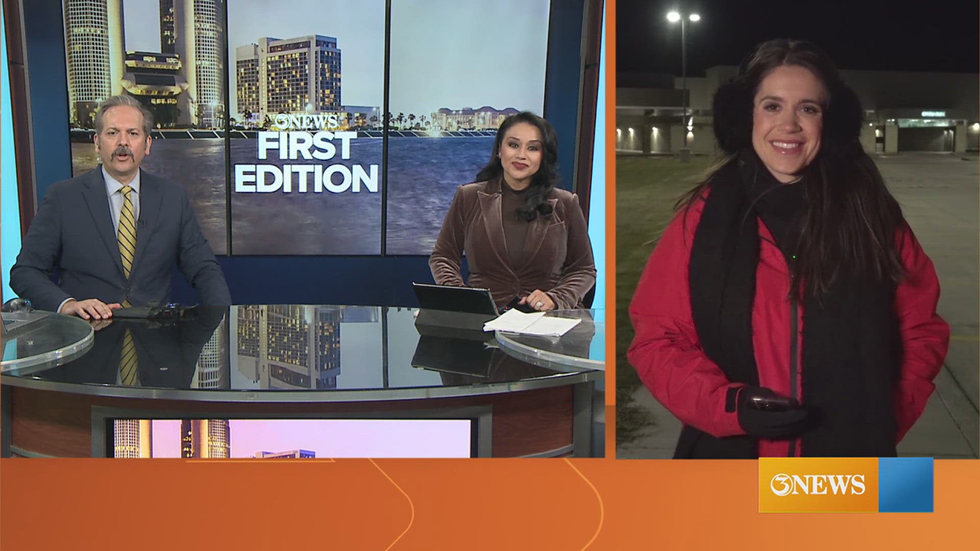 Lexis Greene reporting on school delays in the Coastal Bend