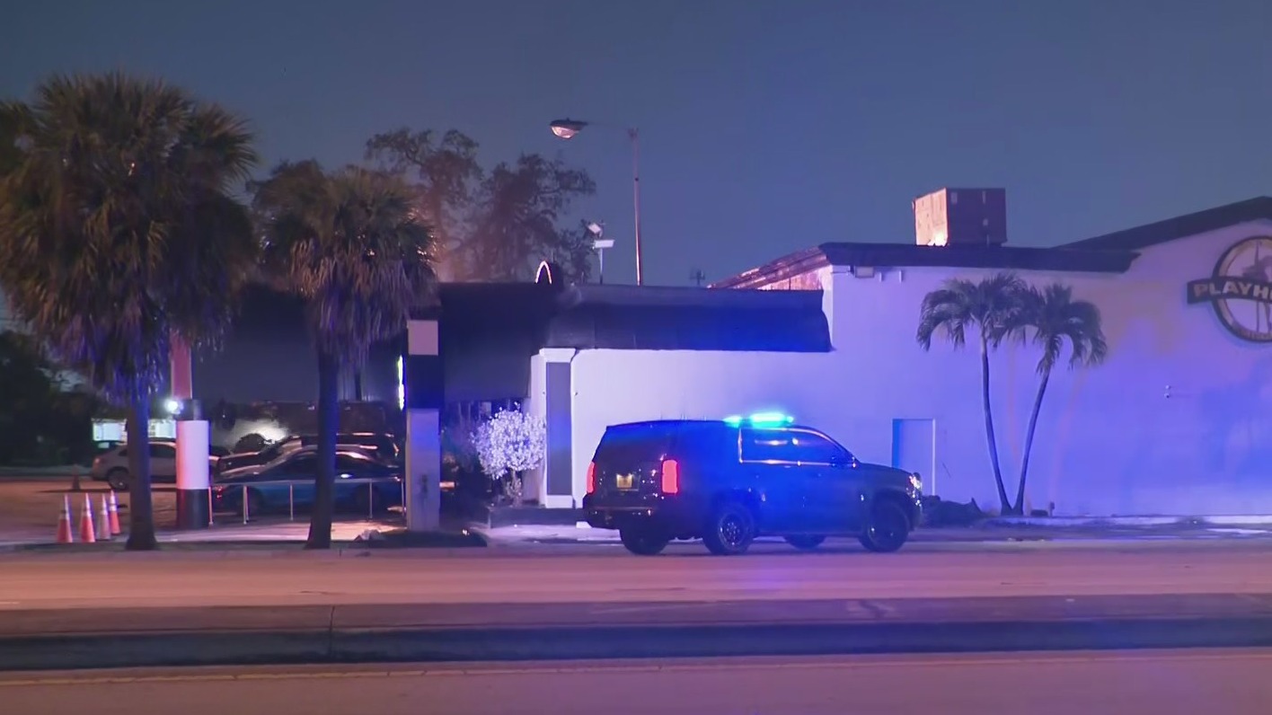 Broward Sheriff's Office conducts investigation outside West Park club