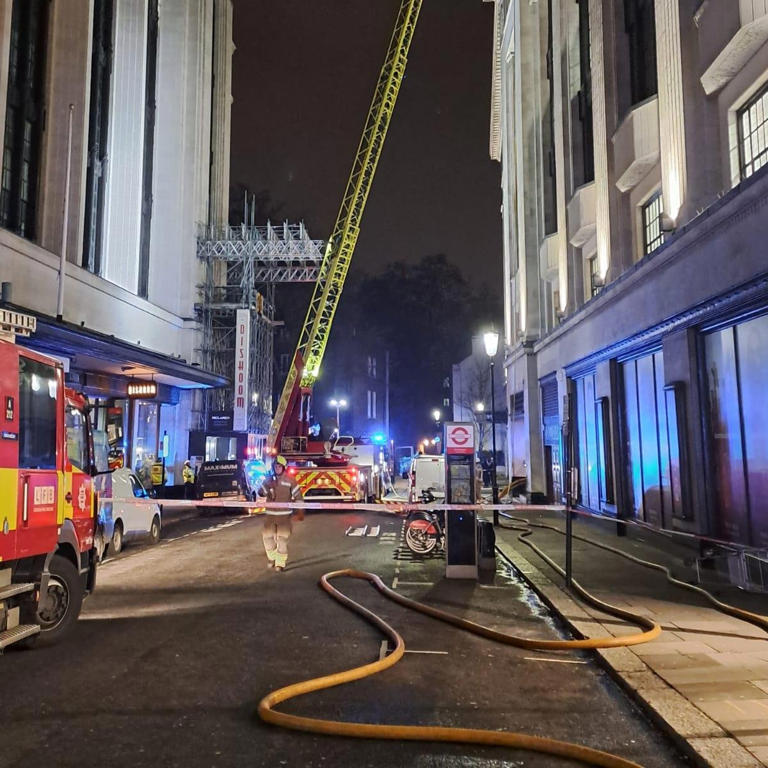 Fire at Kensington club forces evacuation overnight
