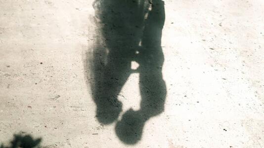 Der große Kuss-Wirbel: Wie Journalismus zur Zirkusnummer verkommt