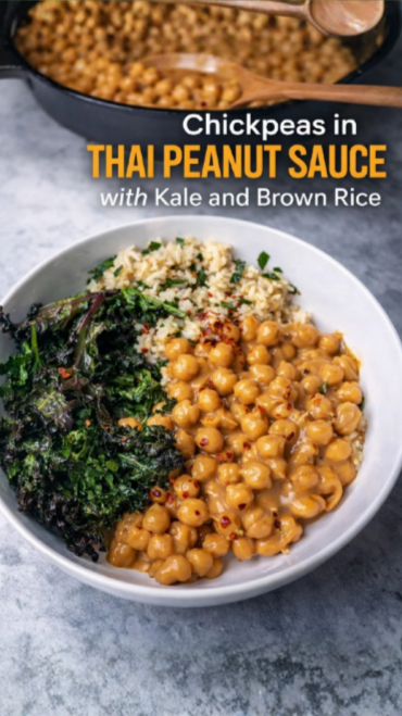 Chickpeas in Thai peanut sauce with kale and brown rice