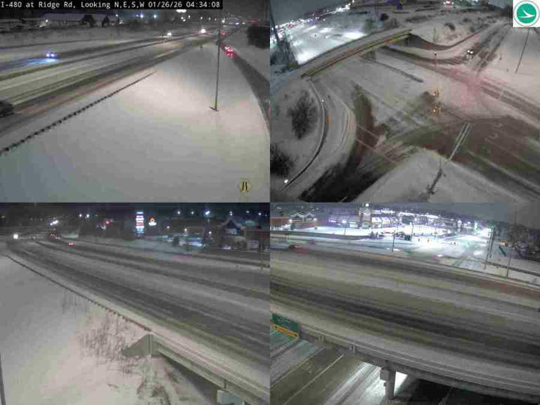 Live look: Road conditions right now