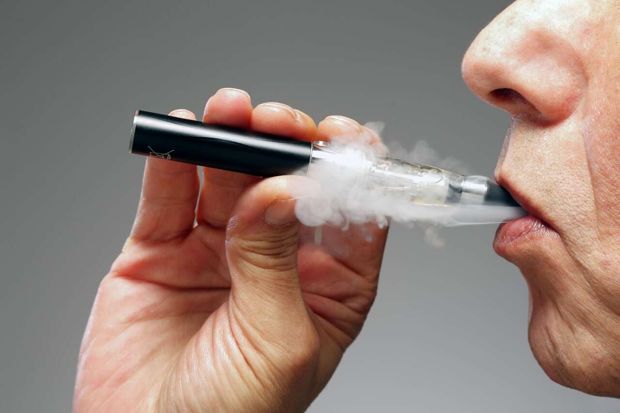 Vaping might make the body age faster, Yale and UConn experts warn