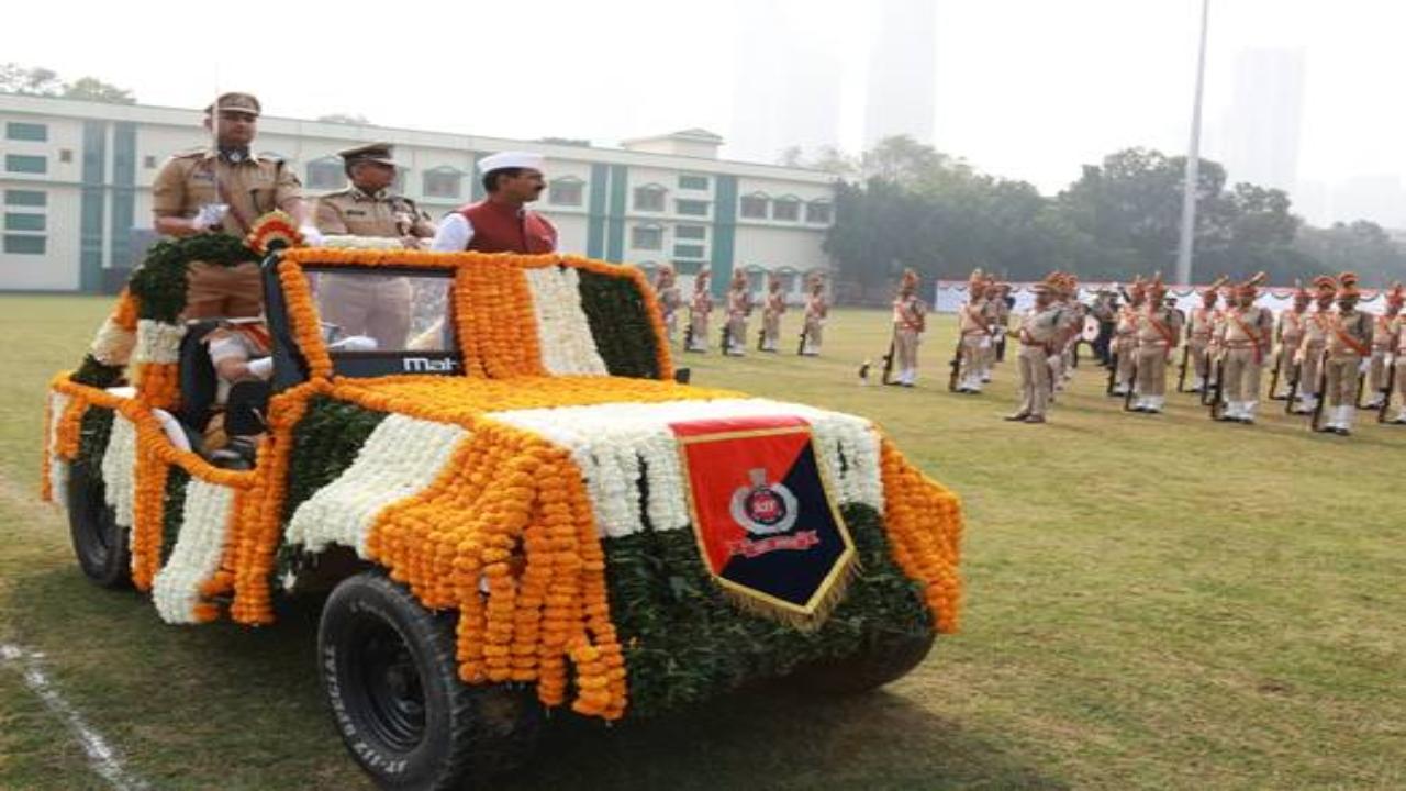 Western Railway celebrates Republic Day with flag-hoisting, parade at ...