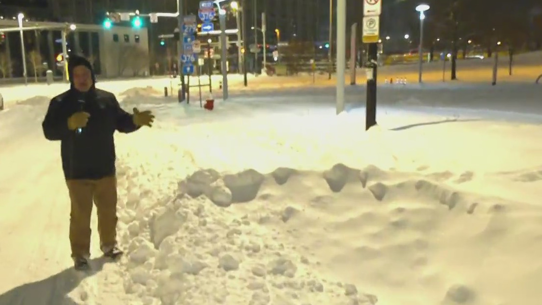 Road crews racing to clear downtown Pittsburgh streets after heavy snowfall