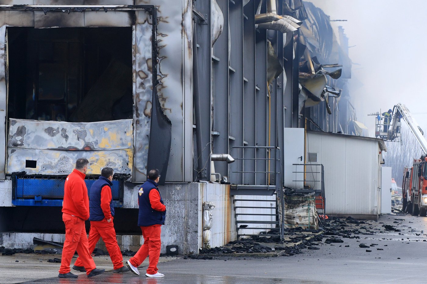 Explosion and fire at cookie factory in Greece kills 5