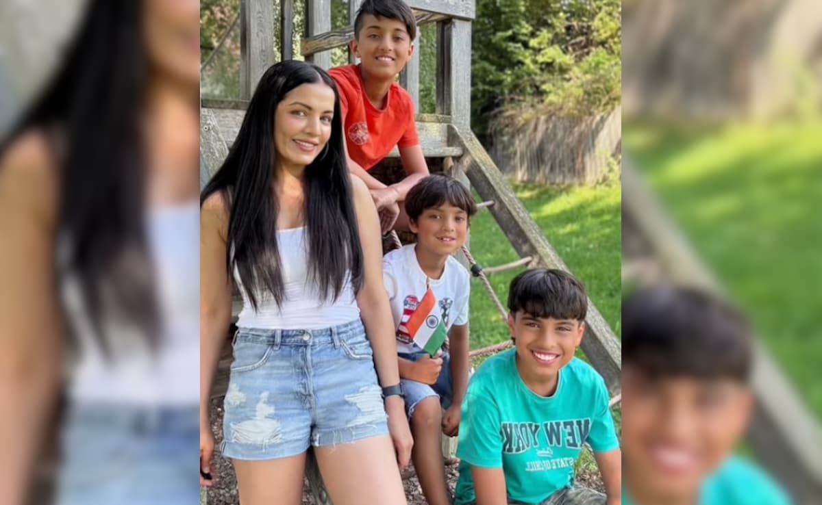 On Republic Day, Celina Jaitly's message to sons: "Don't forget you are ...